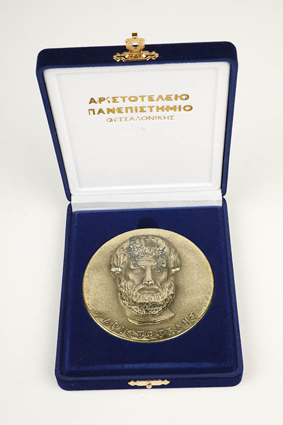 ΧΑΡΤΟΣΤΑΤΗΣ PRESS PAPIER ΚΕΦΑΛΗ ΑΡΙΣΤΟΤΕΛΗ – ΕΑΔΠ ΑΠΘ